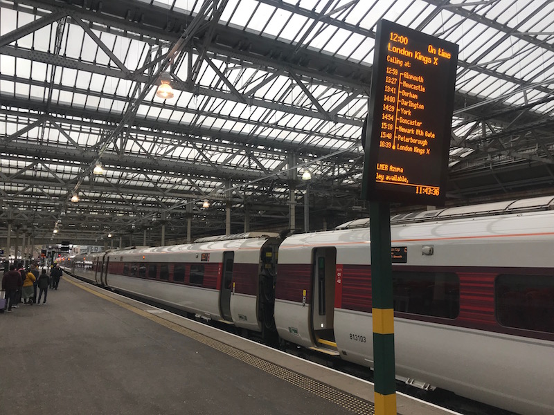 Train or plane to Edinburgh? – BusAndTrainUser