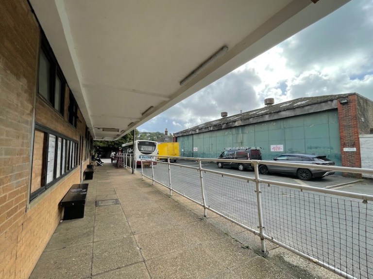 Lewes loses its bus station – BusAndTrainUser