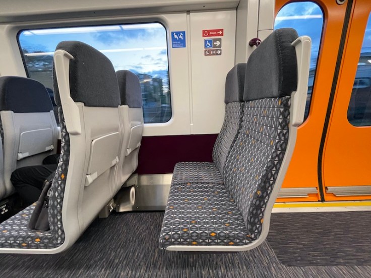 Class 730s start running for LNWR – BusAndTrainUser