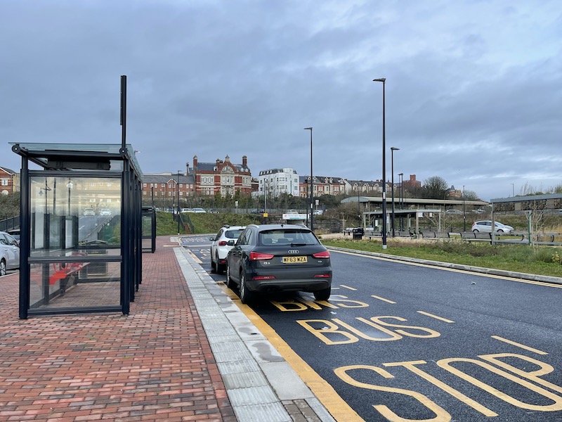 Bus-less Transport Interchange gets a bus – BusAndTrainUser