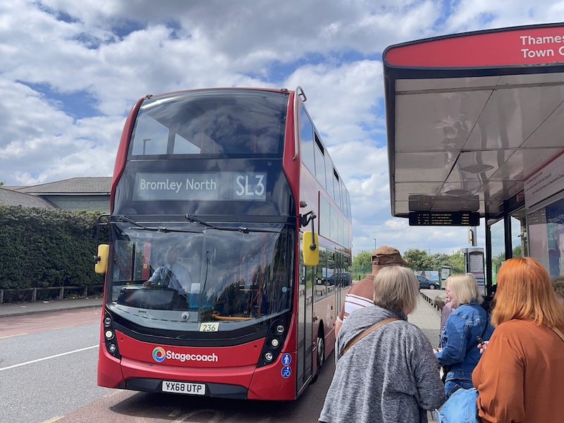 Looping round London on Superloop Part 2 – BusAndTrainUser