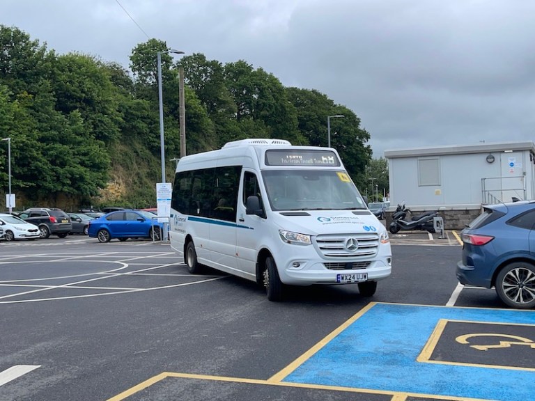 Somerset’s Slinky DRT – BusAndTrainUser