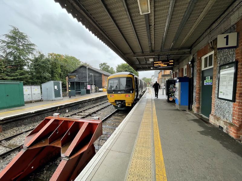 A disastrous day on the Thames Branches – BusAndTrainUser