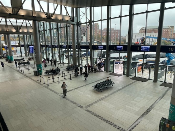 UK‘s new £340 million fully integrated rail, bus and coach station is ...