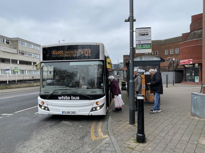 Britain’s Top 10 Quirky Bus routes: 10 White Bus route 01 – BusAndTrainUser