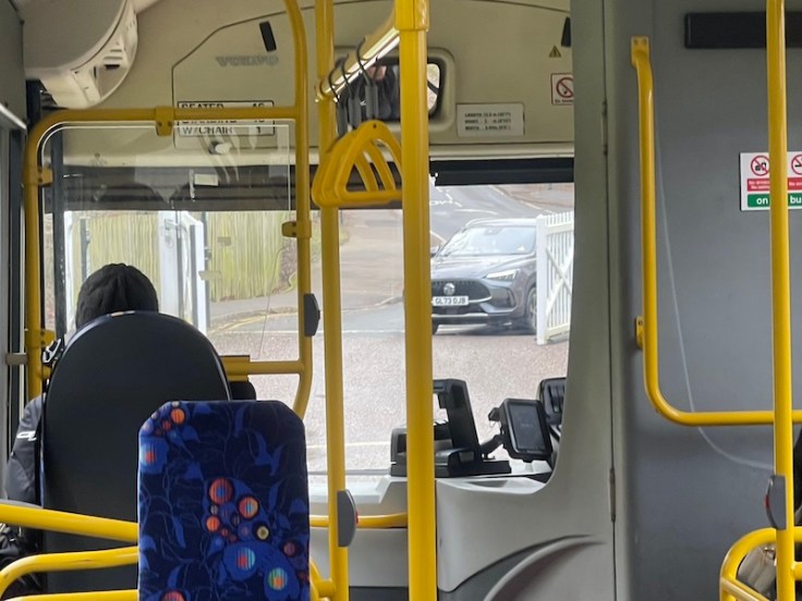 Britain’s Top 10 Quirky Bus routes: 10 White Bus route 01 – BusAndTrainUser
