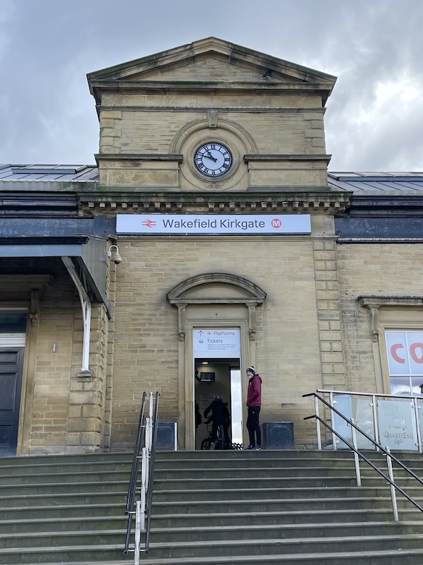 25 places with two stations: 6 Wakefield – BusAndTrainUser