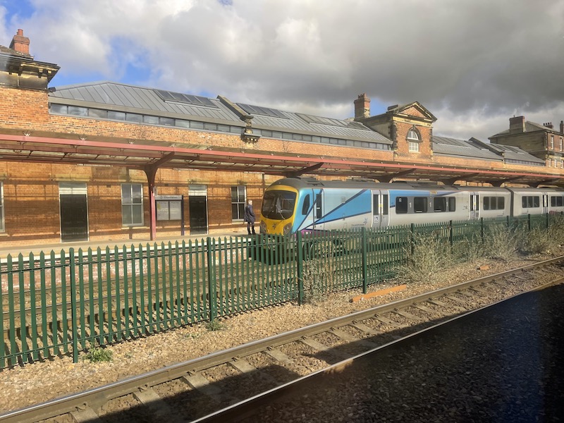 25 places with two stations: 6 Wakefield – BusAndTrainUser