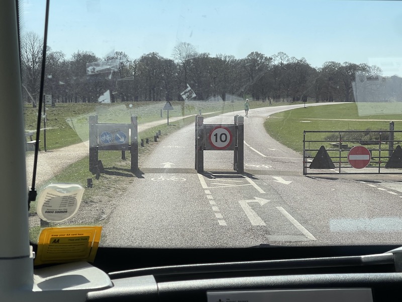 Britain’s Top 10 Quirky Bus Routes: 6 Royal Parks RP1 – BusAndTrainUser