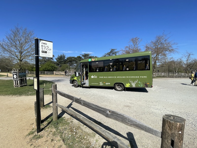 Britain’s Top 10 Quirky Bus Routes: 6 Royal Parks RP1 – BusAndTrainUser