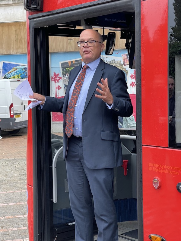 Saluting Andrew’s amazing career….RIP – BusAndTrainUser