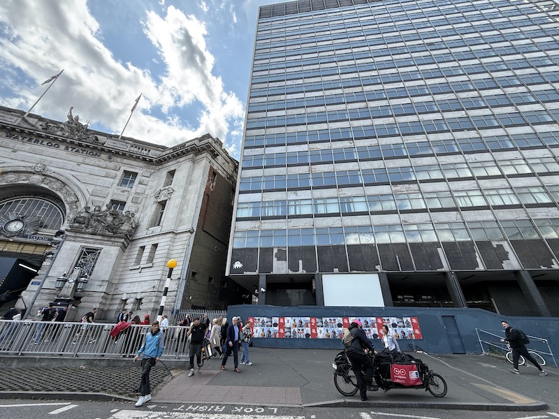 A walking tour of Waterloo – BusAndTrainUser