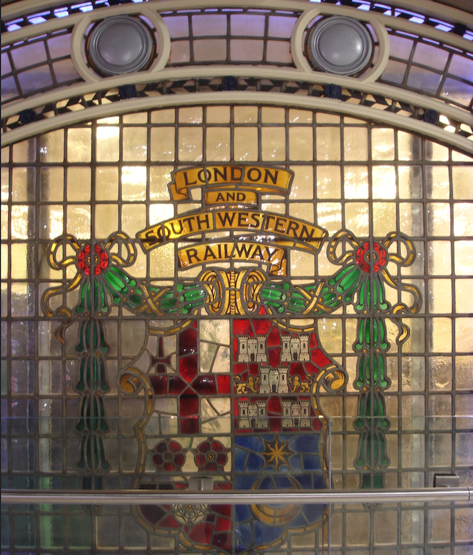 A walking tour of Waterloo – BusAndTrainUser