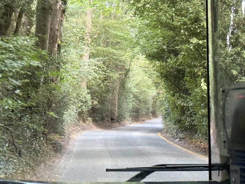 Charting a bus to visit Chartwell – BusAndTrainUser